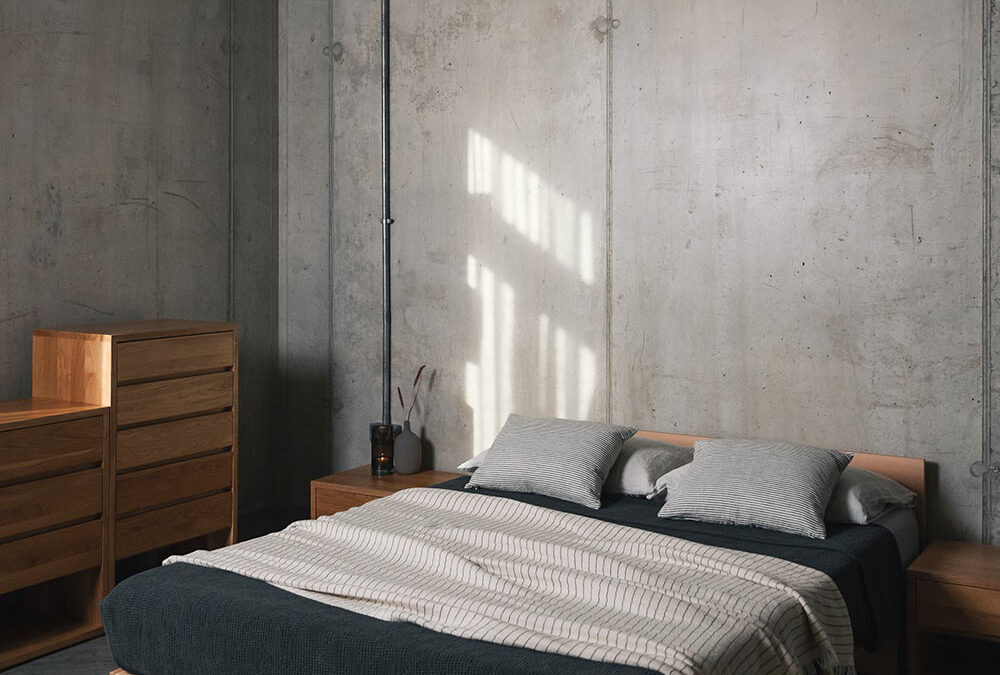 Kyoto Japanese Bed with Headboard | Natural Bed Company