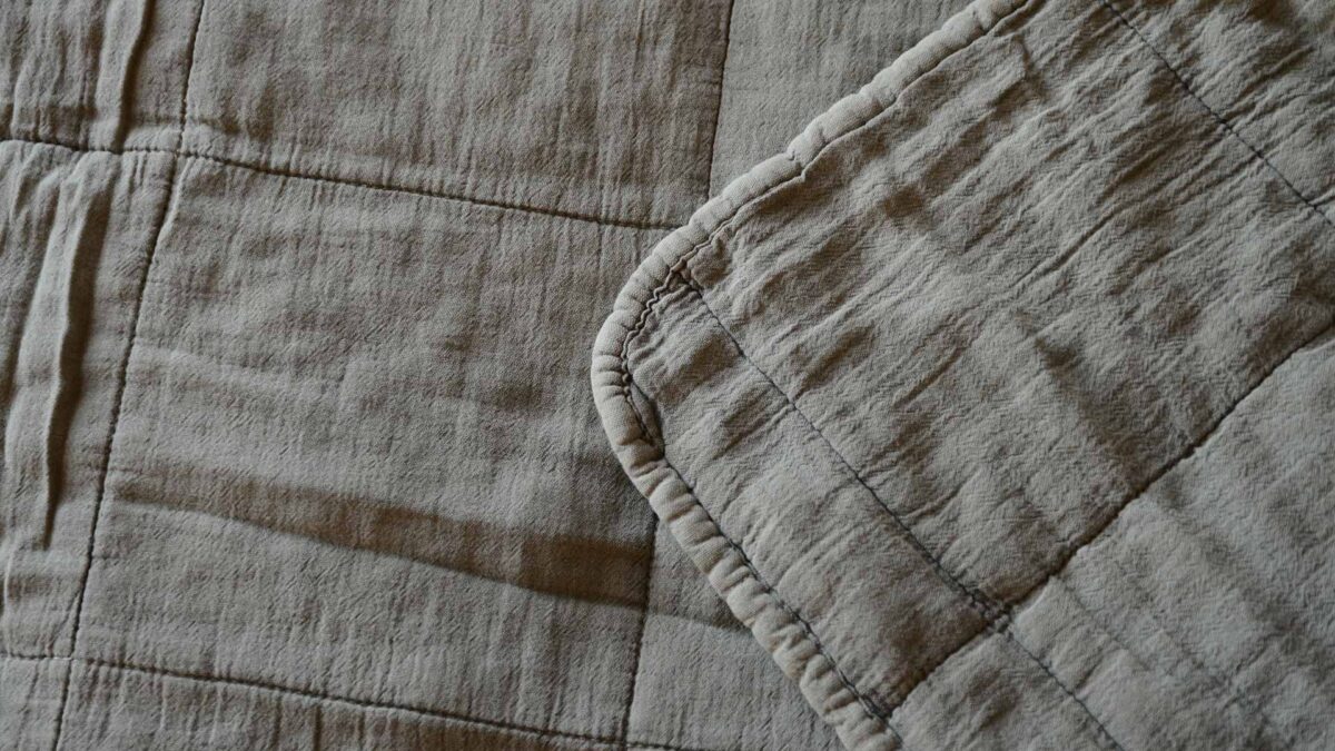 Plain Soft Quilted Throws | Many Colours | Natural Bed Company