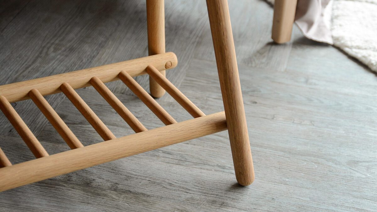 Oak Spindle Storage Bench | Natural Bed Company